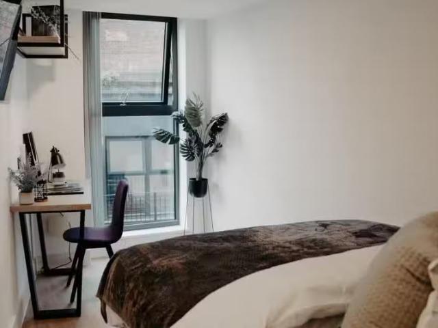 Studio apartment for rent in Volume Works, Hanley Street, Birm.