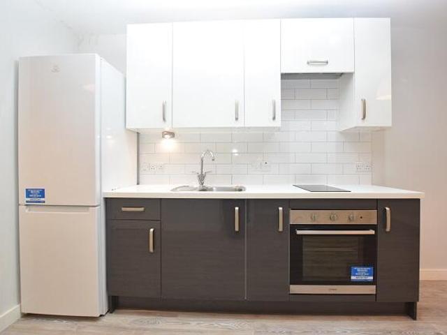 Studio apartment for rent in Walk Mill, Dun Works, 10 Dun Fields, Sheffield, South Yorkshire, S3 8EW, S3