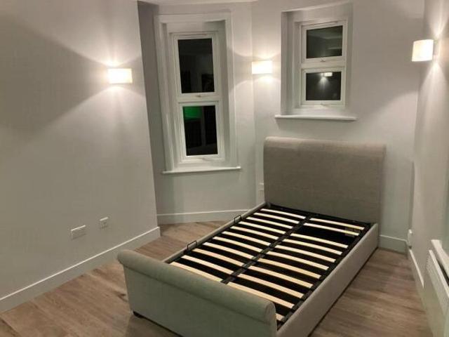 Studio apartment for rent in Wimbledon Park Road, London, SW18
