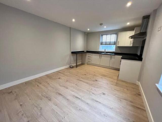 Studio apartment for rent in Woodbridge Road, Guildford, GU1
