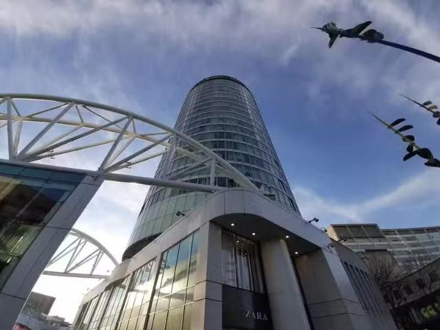 Studio apartment for rent in 1708 Rotunda, 150 New Street,.