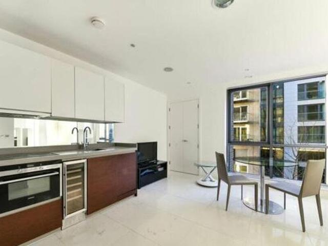 Studio Apartment For Rent In 4 Oakland Quay, London