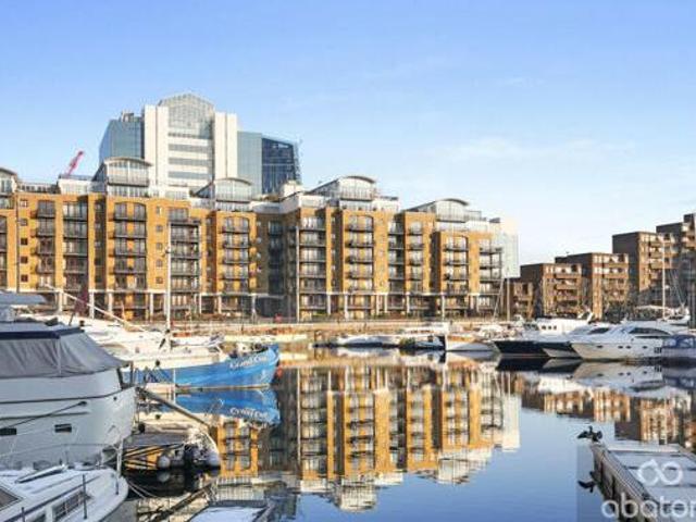 Studio Apartment For Rent In 8 Thomas More Street, London