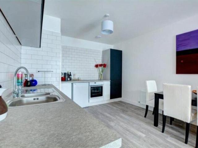 Studio apartment for rent in 9 13 Elmfield Road, Bromley, BR1