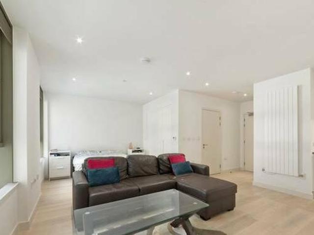 Studio apartment for sale in Corsair House Royal Wharf London E16