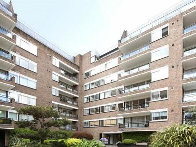 Studio Apartment For Sale In London