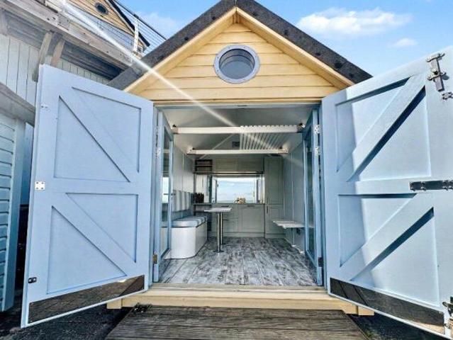 Studio apartment for sale in Purbeck View, Alum Chine, Bournemouth, BH4