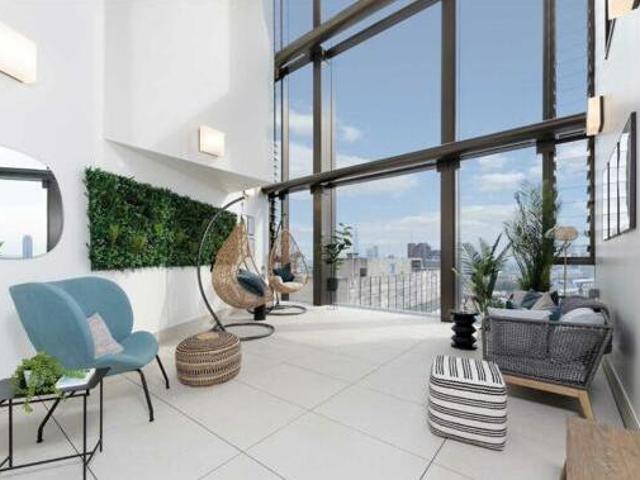 Studio Apartment For Sale In Southbank, London