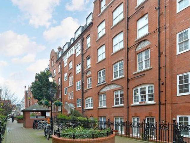 Studio Apartment For Sale In Westminster, London