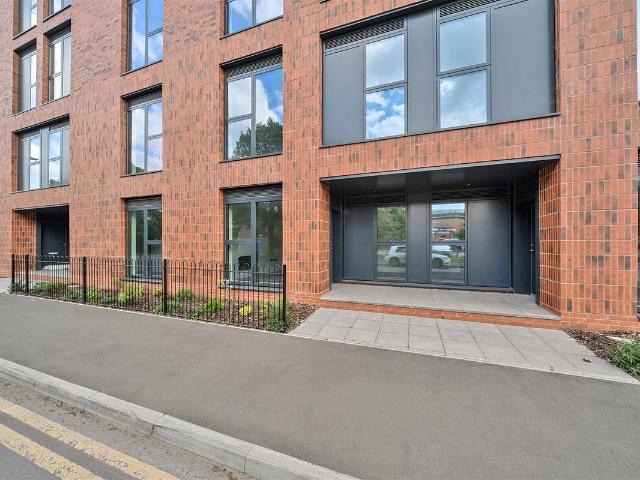 Studio Apartment Lombe House, Liversage Street, Derby DE1, 1 bed flat to rent, £990 pcm | PrimeLocation