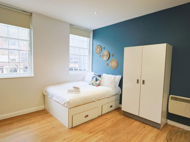 Studio Apartment – Professional Let, Student Let