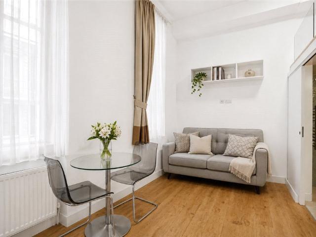 Studio Apartment to rent