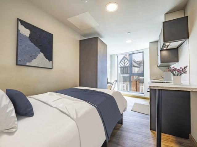 Studio Apartments Available Now City Centre!