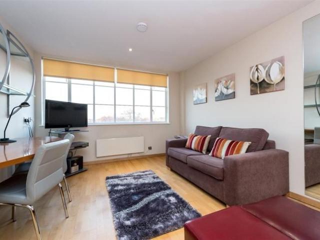 Studio Apartments available now in Kensington