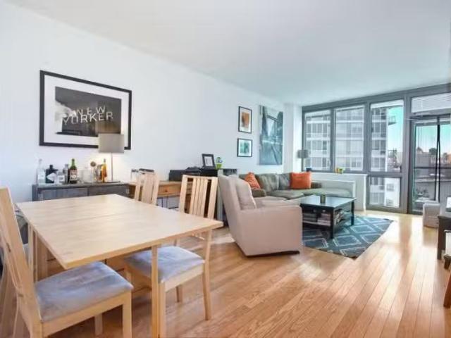 Studio at 47 Center Blvd for $2,950 by Ivan Palov, LIC Specia.