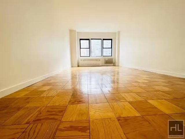 Studio at East 36 Street for $3,450 by Jeffrey Clayton