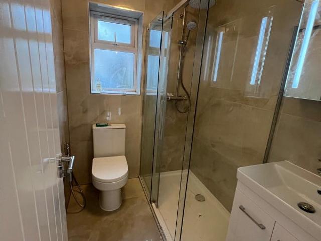 Studio available to rent