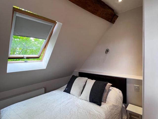 Studio Bedsit in beautiful barn Little Wittenham