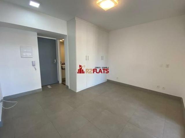 Studio bem localizado no bairro Vila Olímpia. Confira!