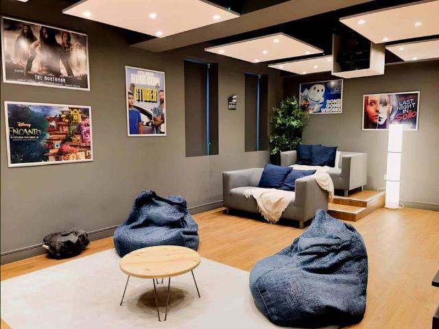 Studio Gold