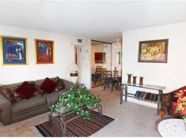 Studio Grand View