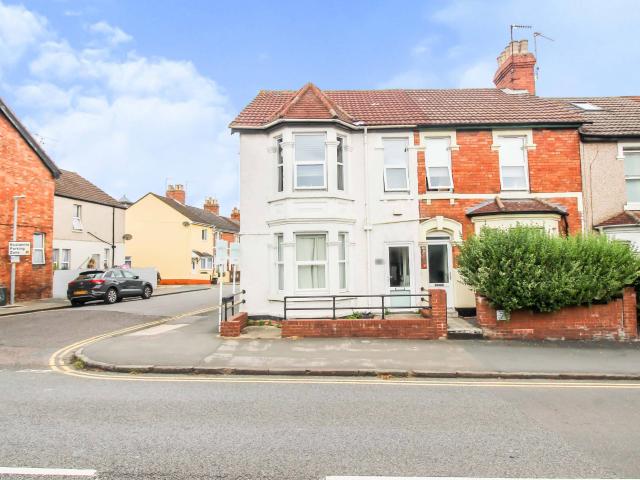 Studio D, 9 Groundwell Road, SwindonProperty for lettings Mcfarlane