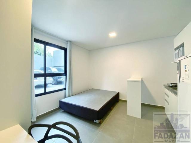 Studio de 19 m² na Lysimaco Ferreira da Costa Centro Cívico Curitiba PR, aluguel por R$ 1.500/mês
