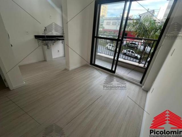 Studio de 24 m² a venda no Ipiranga, com 1 dormitório, sala, 1 banheiro, varanda, cozinha, area de s