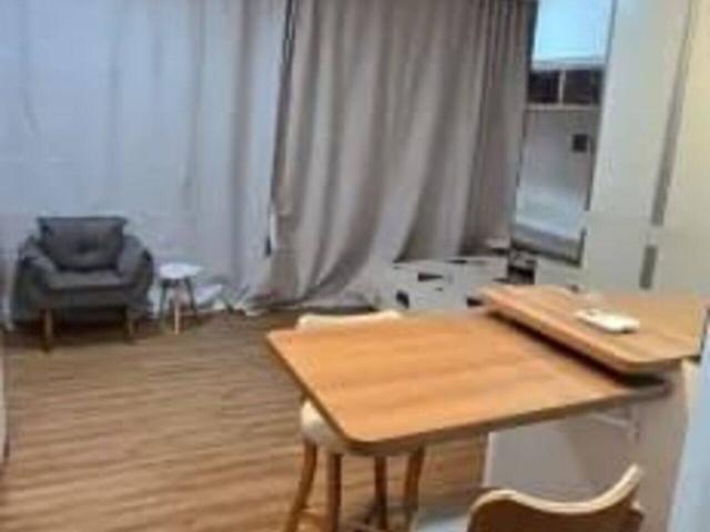 Studio de 35 m² na Jorge Freire Costa Azul Salvador BA, aluguel por R$ 2.200/mês