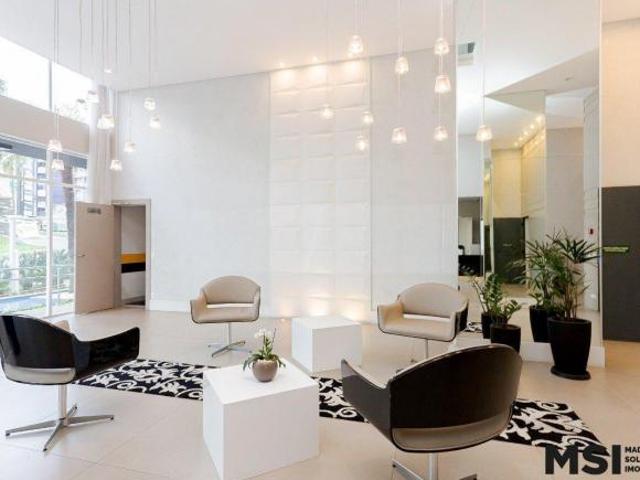 VENDE APARTAMENTO TIPO STUDIO | CHAMPAGNAT | CURITIBA