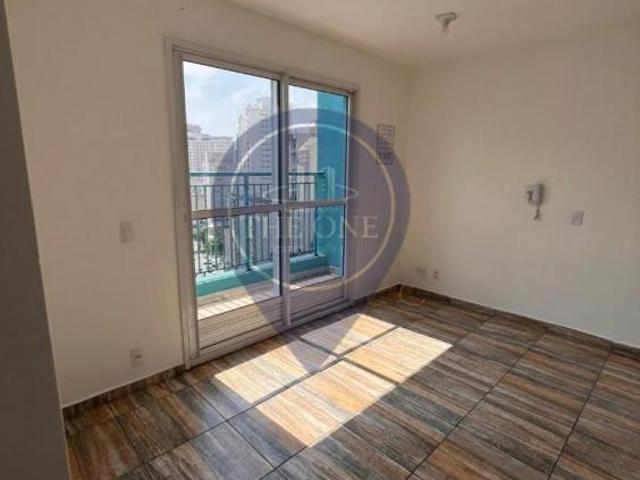 Studio de Luxo à Venda em São Paulo Bela Vista: 1 Quarto, 2 Salas, 1 Banheiro, 32m² de Área