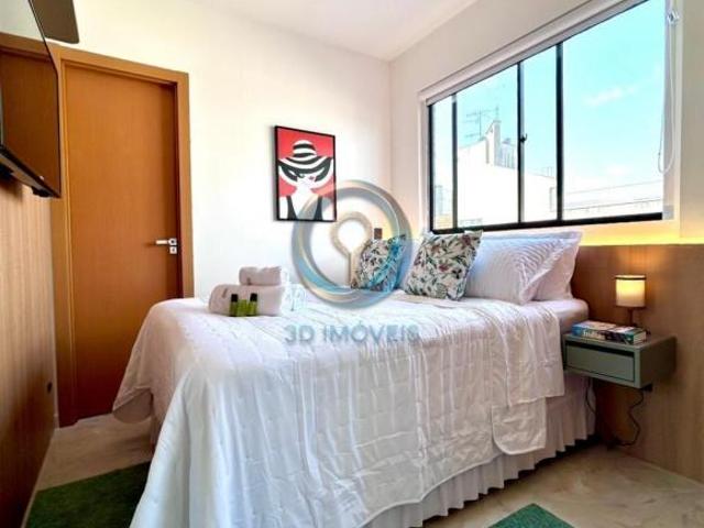 Studio decorado, com vaga e face leste – pronto pa