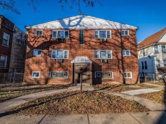 Studio. DEP 320 N Mason Ave