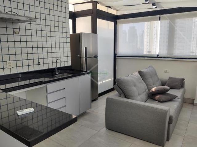 Studio Duplex Vila Olímpia – 60m², Ar Condicionado, Oportunidade