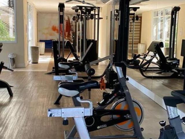 Studio em condomínio novo