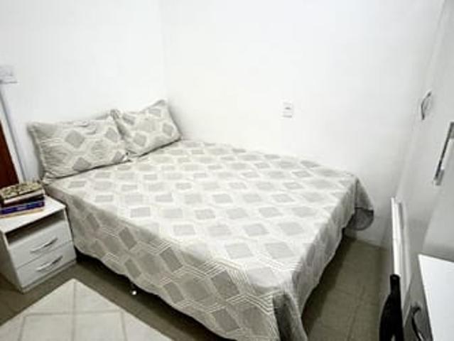 STUDIO EM CASA COM ROOFTOP COM PISCINA NO CENTRO