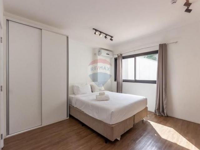 Studio em Indianópolis a 5 min do Metrô Eucaliptos e Shopping Ibirapuera | Ideal para morar ou inves