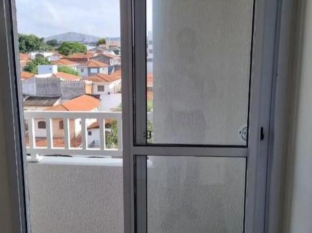 Studio em Jardim Aeroporto com 30 m²!