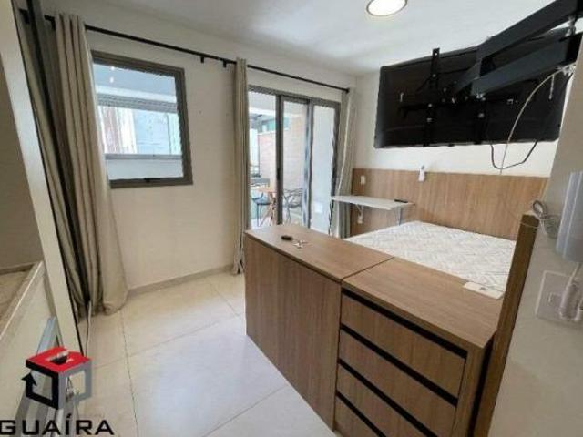 Studio em Moema com 27m²