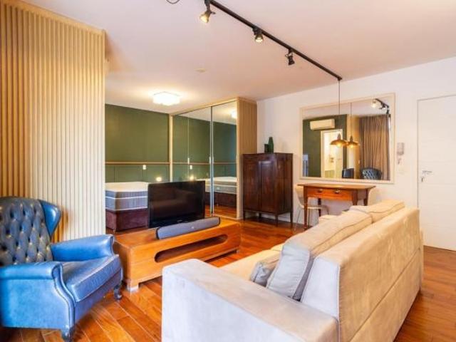 Studio em Pinheiros com 47m²!