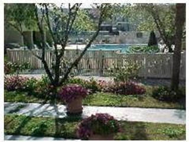 Studio Emerald Pointe