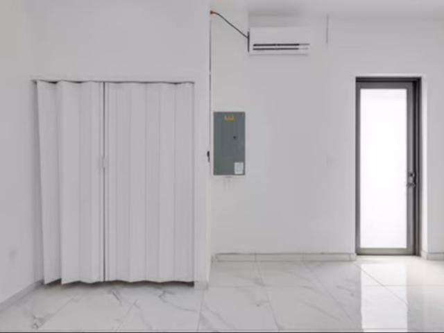 Studio Efficiency available $950 ALL utilities inc