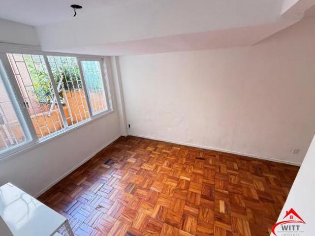 Studio, excelente localização!