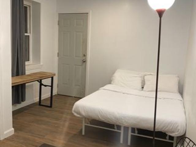 Studio: for rent