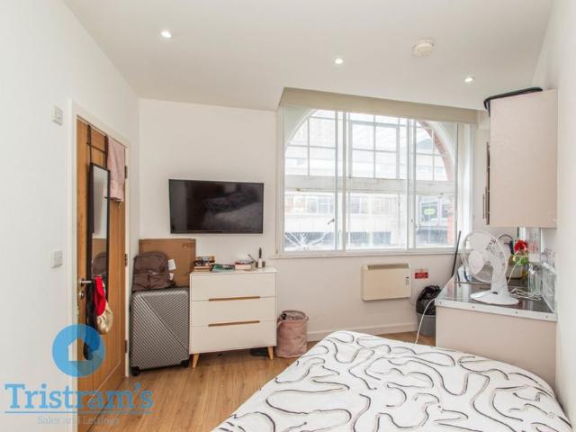 Studio for Rent