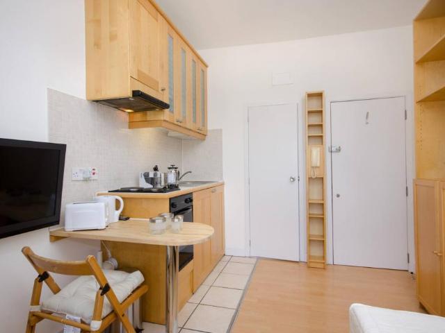Studio for rent