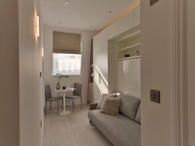 studio for rent at 71 Linden Gardens, LONDON W2 4HJ