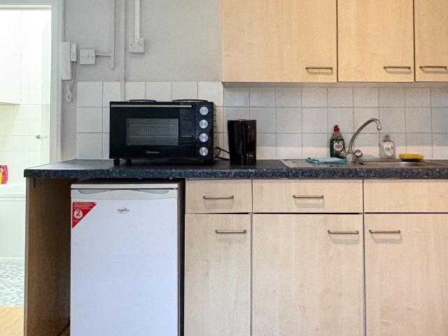 studio for rent at Gloucester Place, London, NW1 6DT, UK