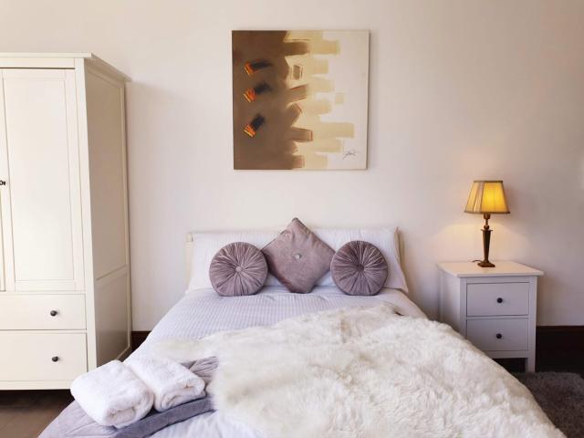 Studio for rent in 520 Paisley Road West,, South Side United Kingdom