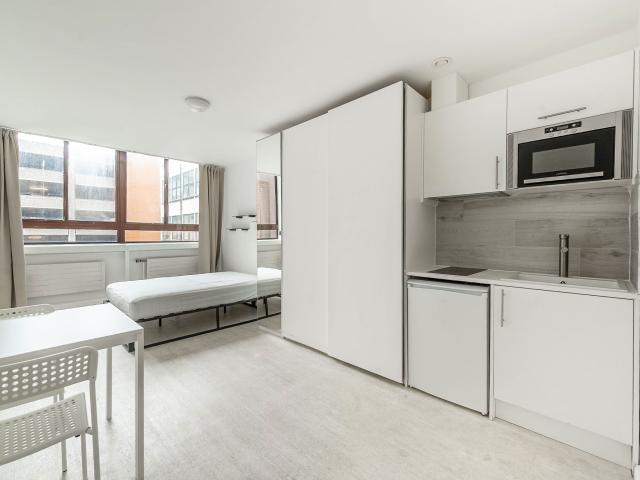 Studio for Rent in College Road | Foxtons
